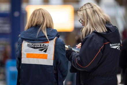 Network Rail Staff Work Liverpool Station Editorial Stock Photo - Stock ...