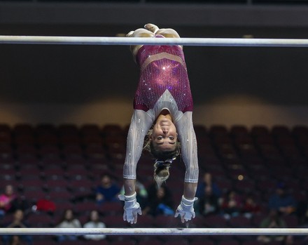 Oklahomas Danielle Sievers Competes On Uneven Editorial Stock Photo ...
