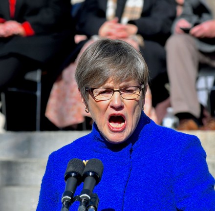 Kansas Democratic Governor Laura Kelly Delivers Editorial Stock Photo ...