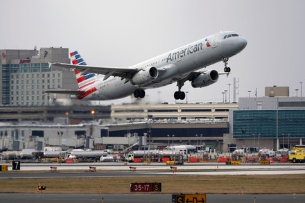 American Airlines Flight Takes Off Philadelphia Editorial Stock Photo ...