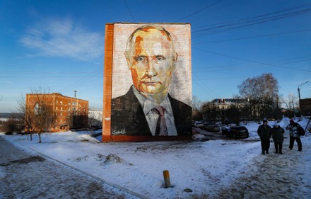 People Walk Past Large Mural Depicting Editorial Stock Photo - Stock ...