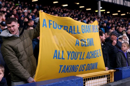 Everton Fans Welcome Team Coach Arrives Editorial Stock Photo - Stock ...