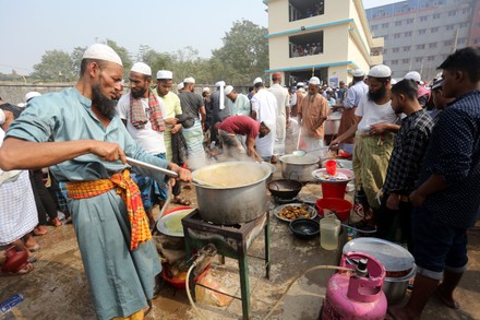 Muslim Devotees Cook Food During Noon Editorial Stock Photo - Stock ...