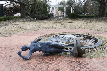 Damaged Statue Outside Henderson House Following Editorial Stock Photo ...