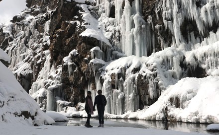 Indian Tourists Walk Near Frozen Waterfall Editorial Stock Photo ...