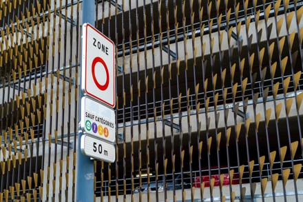 Zfe Traffic Sign New Bassocambo Parkandride Editorial Stock Photo ...