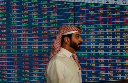 15 Qatar stock exchange Stock Pictures, Editorial Images and Stock ...
