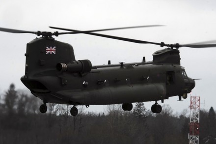 Uk Royal Air Force Chinook Helicopter Editorial Stock Photo - Stock ...