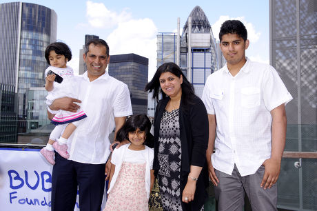 Ibrahim Family Who Have Child Helped Editorial Stock Photo - Stock ...
