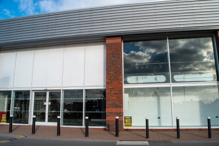 Bath Road Shopping Park On A4 Editorial Stock Photo - Stock Image ...
