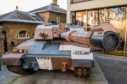 500 British army tanks Stock Pictures, Editorial Images and Stock ...