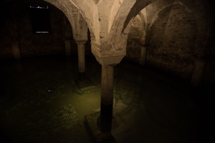 Flooded Crypt Basilica Di San Francesco Editorial Stock Photo - Stock ...