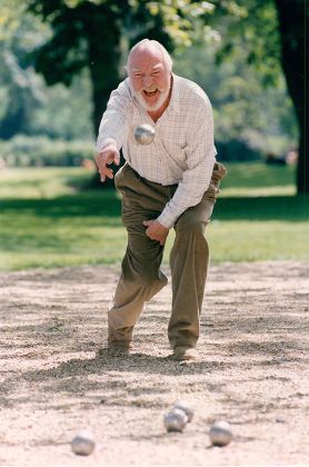Actor Frank Middlemass Last Evening Standard Editorial Stock Photo ...
