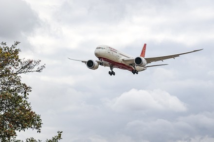 Air India Boeing 787 Dreamliner Aircraft Editorial Stock Photo - Stock ...