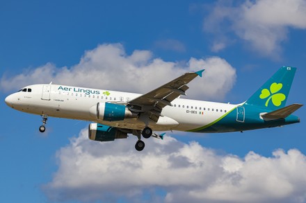 Aer Lingus Airbus A320 Aircraft Seen Editorial Stock Photo - Stock ...