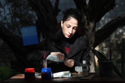 Palestinian Artist Farah Qarmout 36 Draws Editorial Stock Photo - Stock ...