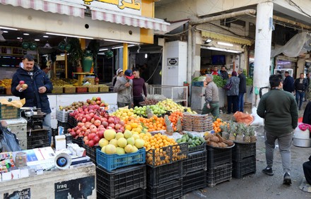 Iraqis Shop Sadriya Market Central Baghdad Editorial Stock Photo ...