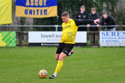 Andy Collings Buckland Athletic During Isuzu Editorial Stock Photo ...