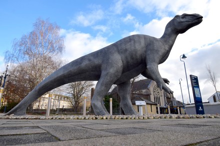 6 Dinosaur. monster. iggy. iguanodon. prehistoric monster. prehistoric ...