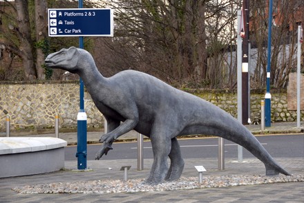 6 Dinosaur. monster. iggy. iguanodon. prehistoric monster. prehistoric ...