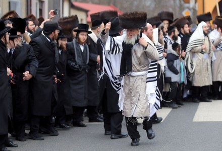 Orthodox Hasidic Jews Meet Celebrate Birthday Editorial Stock Photo ...