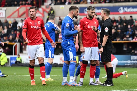 Swindon Town Forward Charlie Austin Contests Editorial Stock Photo ...