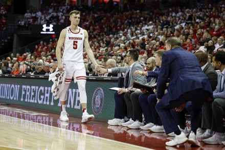 Wisconsin Badgers Forward Carter Gilmore 14 Editorial Stock Photo ...