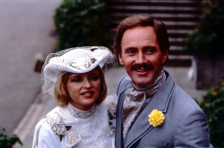 Crossroads Scenes Episodes Circa April 1980 Editorial Stock Photo ...