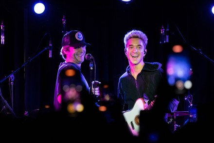 13 Eben in concert Stock Pictures, Editorial Images and Stock Photos ...