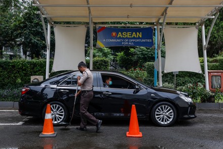 Security Guard Checks Car Security Check Editorial Stock Photo - Stock ...