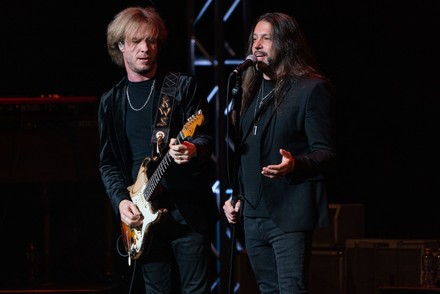 Kenny Wayne Shepherd Noah Hunt Perform Editorial Stock Photo - Stock ...