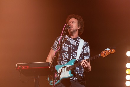 __COUNT__ imágenes de Fitz and the Tantrums, with Sammy Rash, in ...