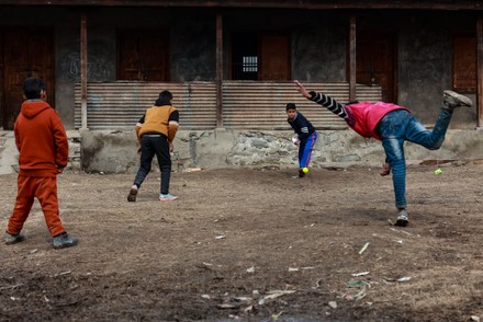 Kashmiri Boys Play Cricket Near Water Editorial Stock Photo - Stock ...