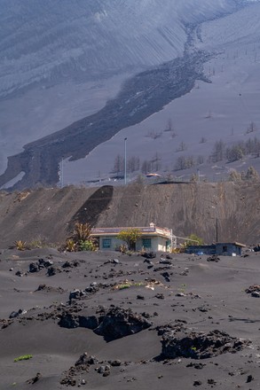 Damaged House Front New Volcano Canos Editorial Stock Photo - Stock ...