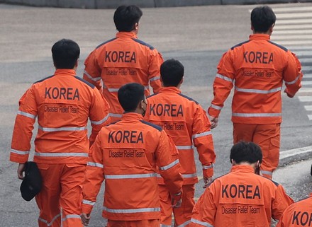 South Korean International Rescue Team Moves Editorial Stock Photo ...