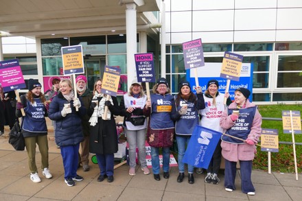 Nurses On Picket Line Outside Royal Editorial Stock Photo - Stock Image ...