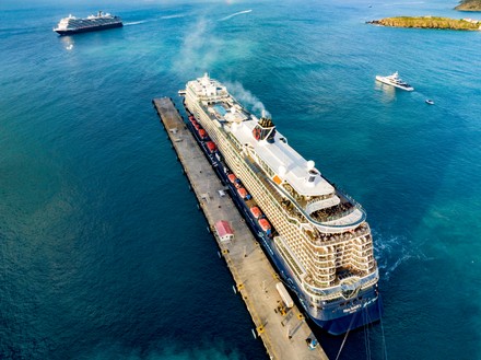 Port Sint Maarten Cruise Ships Cruise Editorial Stock Photo - Stock ...