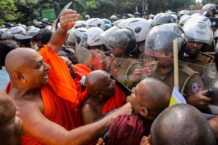 Sri Lankan Buddhist Monks Clash Riot Editorial Stock Photo - Stock ...