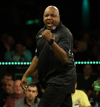 Leonard Gates During World Senior Darts Editorial Stock Photo - Stock ...