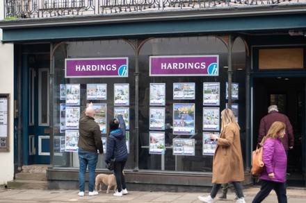 500 Property boards Stock Pictures, Editorial Images and Stock Photos ...