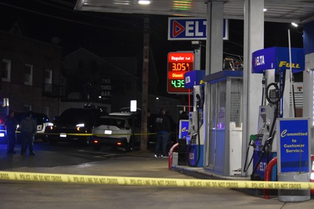 45 Delta gas station Stock Pictures, Editorial Images and Stock Photos ...