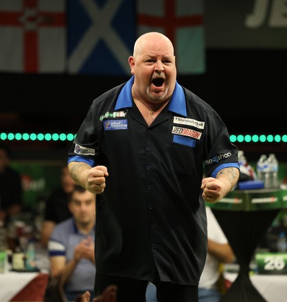 Robert Thornton During World Senior Darts Editorial Stock Photo - Stock ...