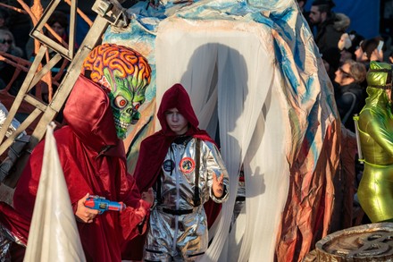 Giant Papermache Carnival Mars Attack Float Editorial Stock Photo ...