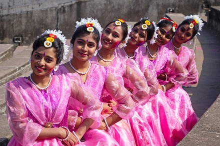 Women Wearing Traditional Dresses Floral Ornaments Editorial Stock ...