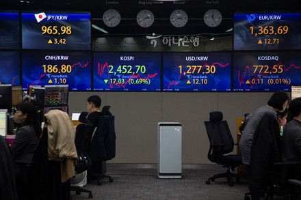 South Korean Traders Work Trader Room Editorial Stock Photo - Stock ...