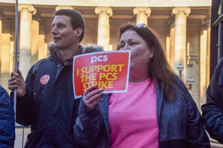 Worker Holds Placard Support Pcs Public Editorial Stock Photo - Stock ...