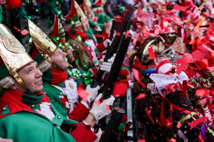 Costumed Reveler Celebrates Traditional Weiberfastnacht Womens ...