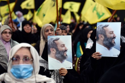 Supporters Hezbollah Carry Portraits Assassinated Hezbollah Editorial ...