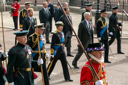 Pool S Funeral Procession Passes Buckingham Editorial Stock Photo ...