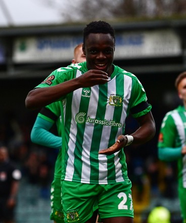 Goal Celebrations Andrew Oluwabori Yeovil Town Editorial Stock Photo ...